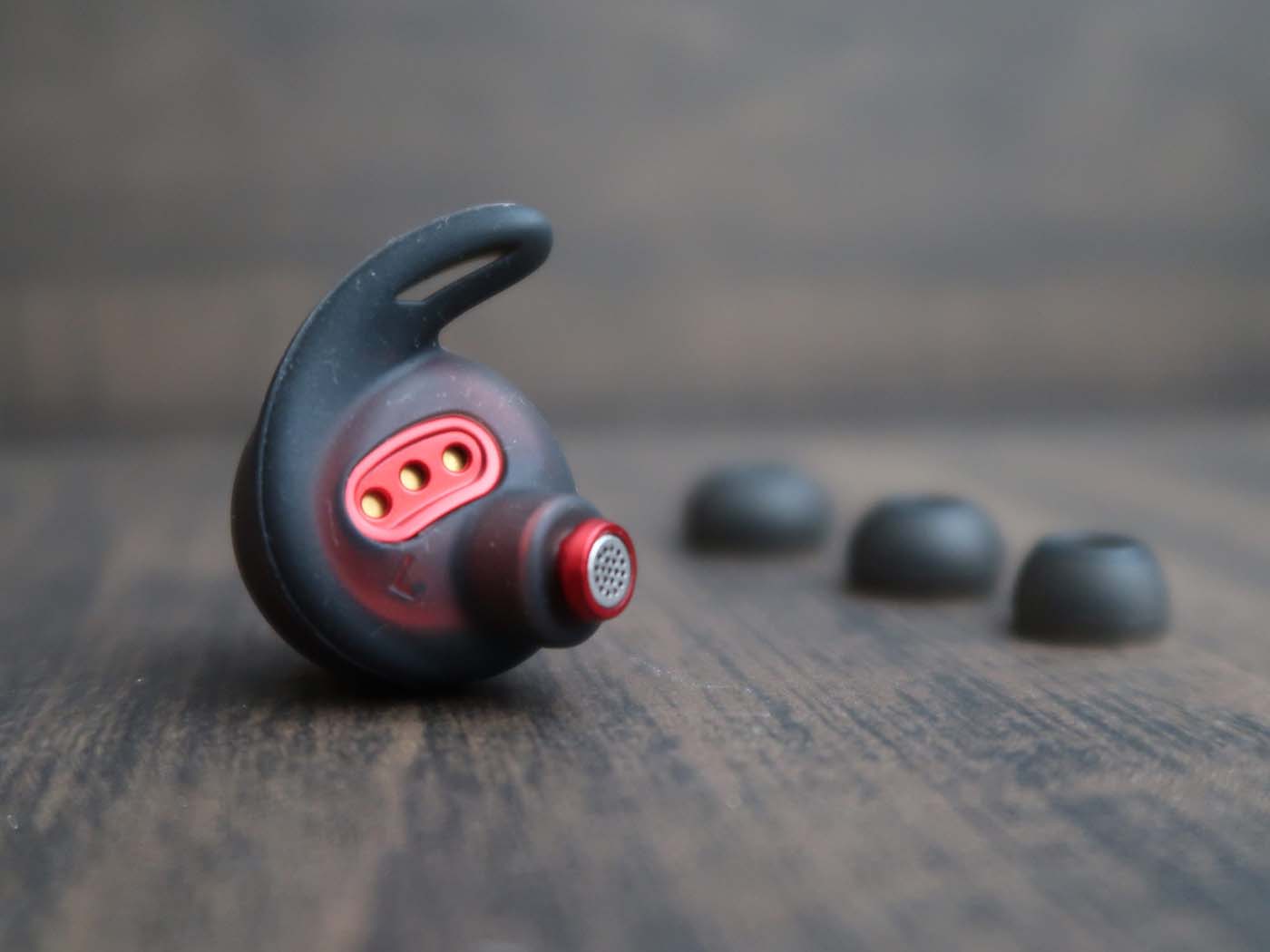 Review: JBL Reflect Flow True Wireless Earbuds – Tech Jio