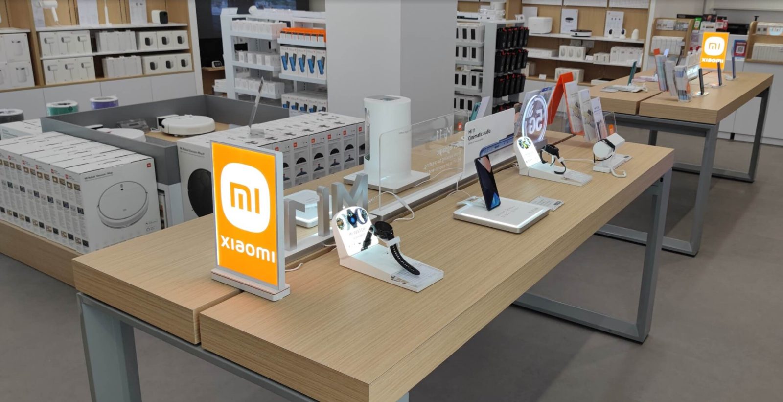 Xiaomi will be unveiling their 8th store at Northpoint City tomorrow ...