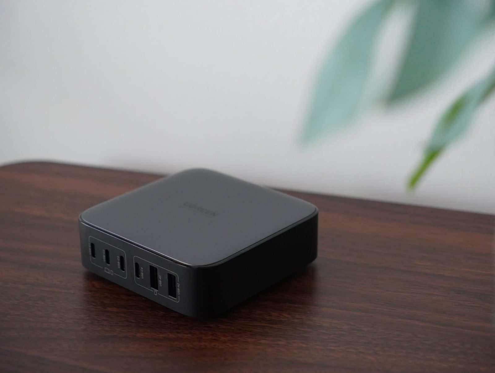 Review: Ugreen Nexode 200W Desktop Charger - 6-port GaN – Tech Jio