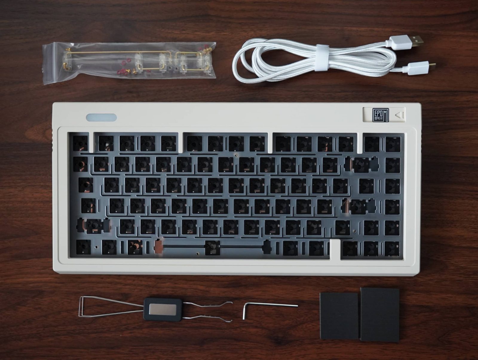 Review: EPOMAKER EK75 Kit – Custom 75% Mechanical Keyboard – Tech Jio