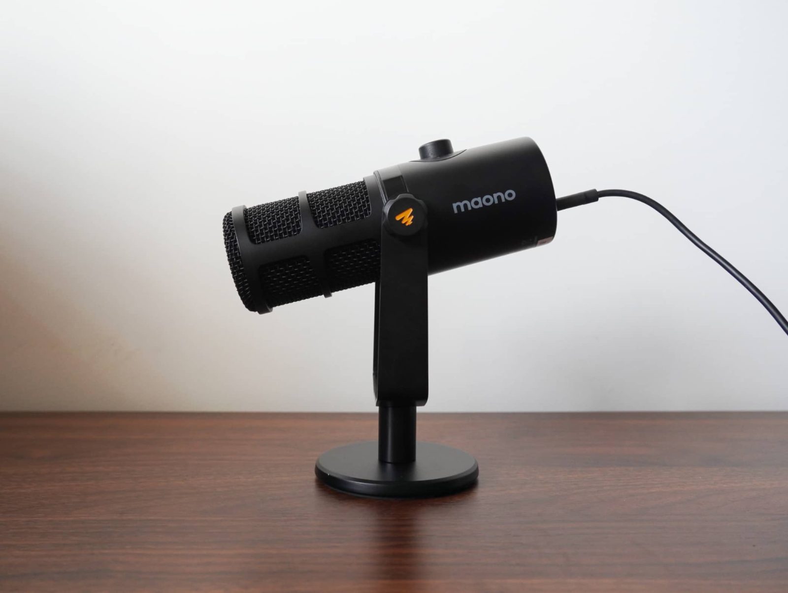 Review: Maono PD400X USB/XLR Dynamic Microphone – Tech Jio