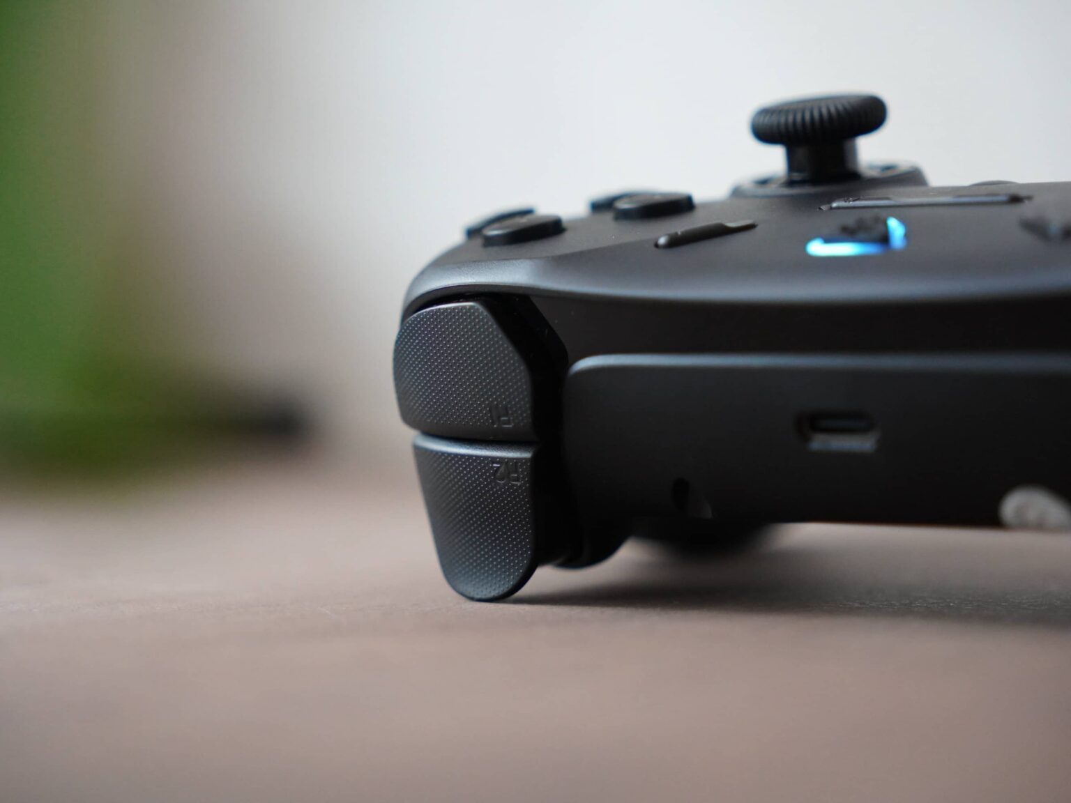 Review: Fantech Revolver III – Multi-Platform Wireless Controller ...